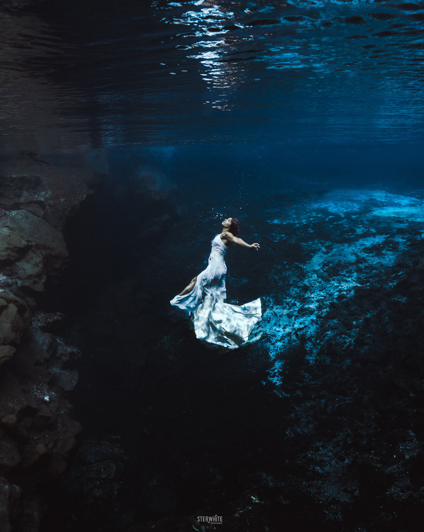 Underwater Portrait Photoshoot in Tulúm - The cenotes, my magical studio.