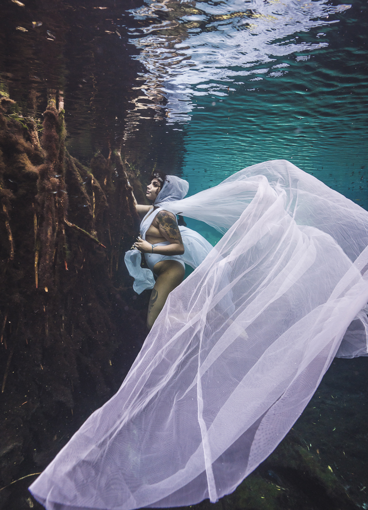 Top 10 FAQ About Underwater Photography Sessions